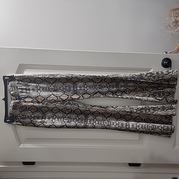 entro | Pants & Jumpsuits | Entro Snake Skin Flares Leg Pants | Poshmark